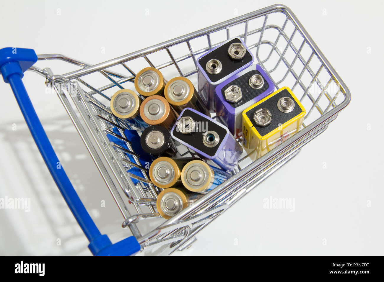 Shopping Cart Battery High Resolution Stock Photography and Images - Alamy