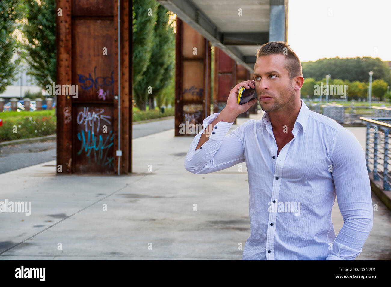 One cell thick hi-res stock photography and images - Alamy