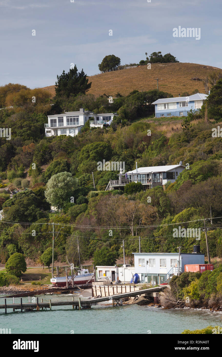 Moeraki village hi-res stock photography and images - Alamy