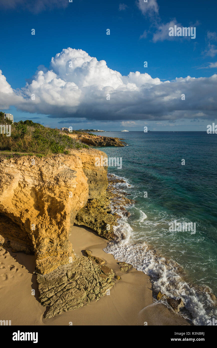 Cupecoy beach hi-res stock photography and images - Alamy