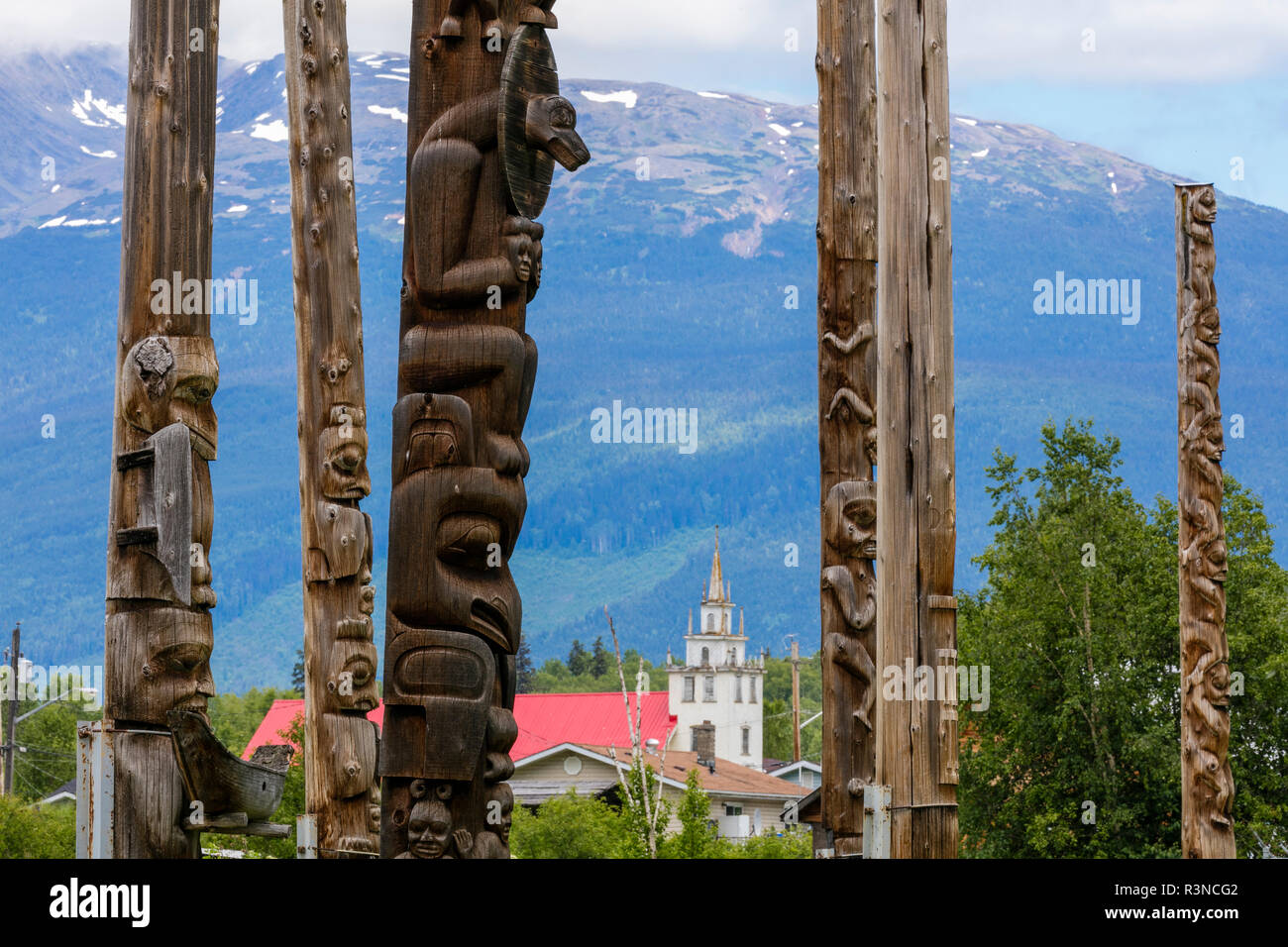 Canada, British Columbia, Kispiox. Gitxsan and Wet'suwet'en tribe totem ...