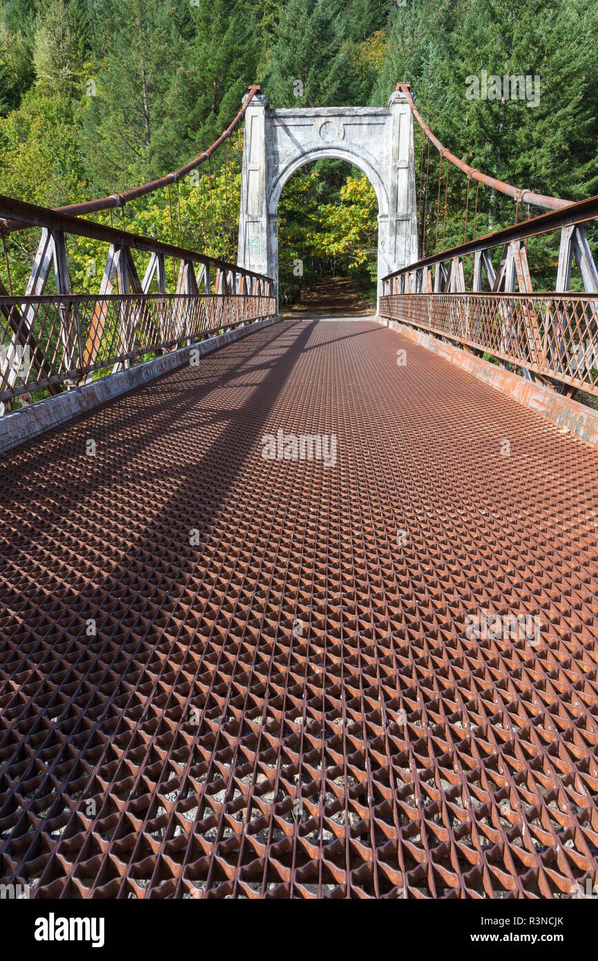 Bridge over fraser river british columbia hi-res stock photography and ...