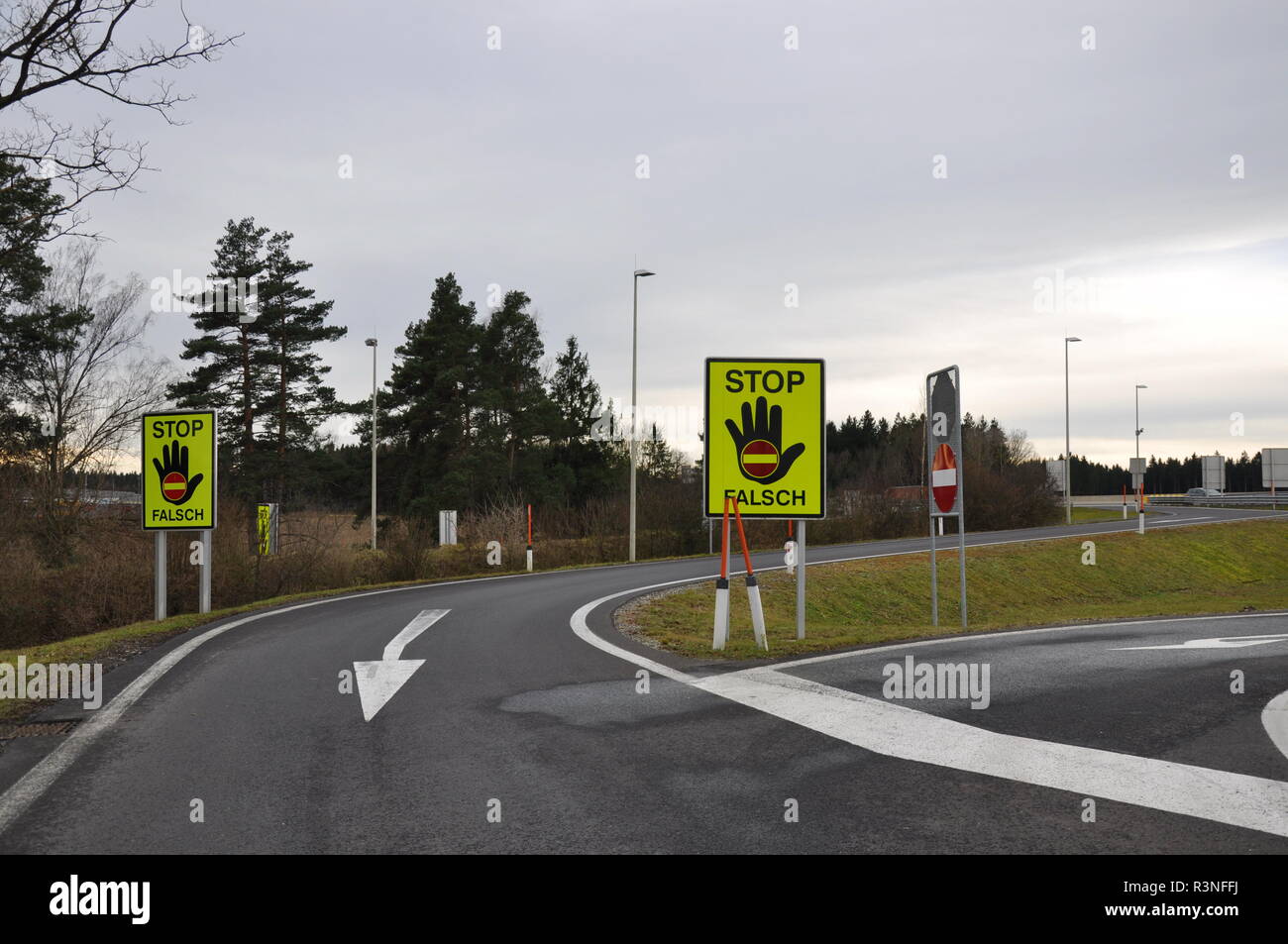 Motorway sign arrow hi-res stock photography and images - Alamy