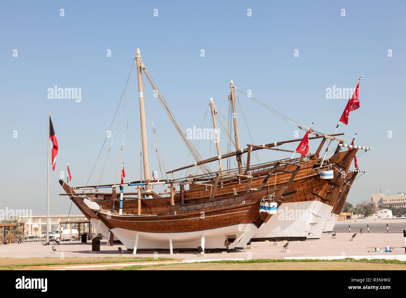 Kuwait museum dhow hi-res stock photography and images - Alamy