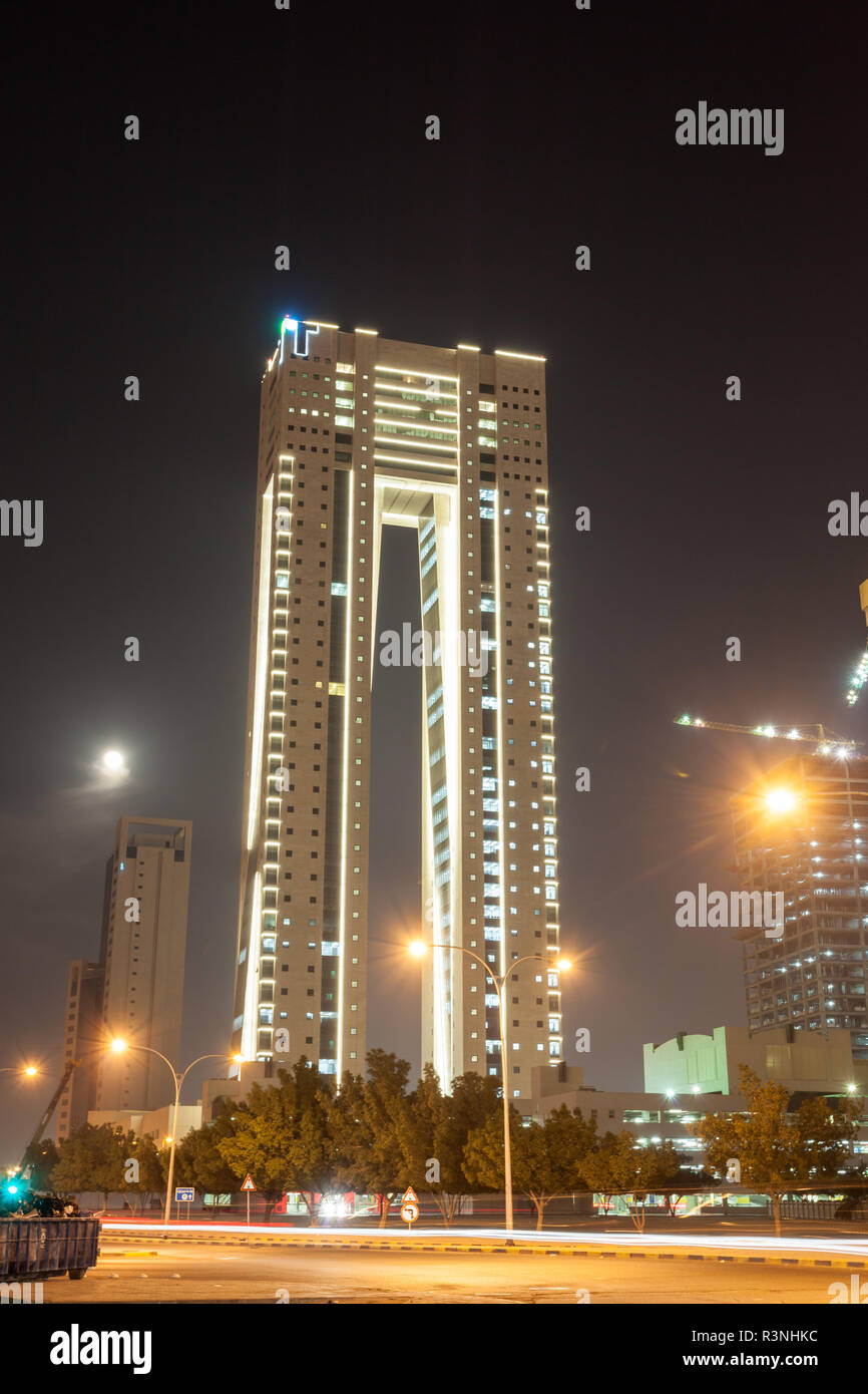 Kuwait city gate hi-res stock photography and images - Alamy