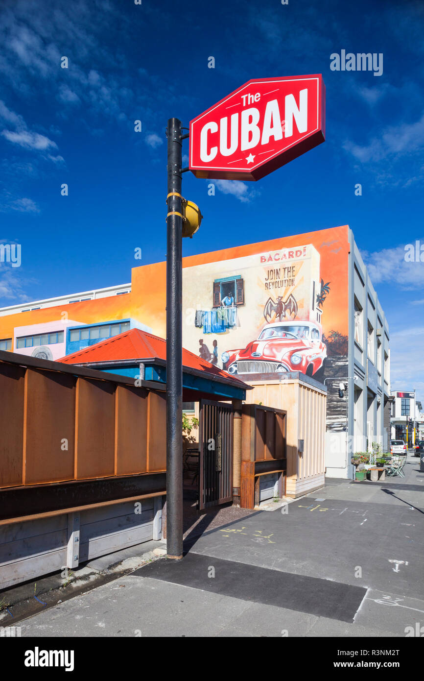 The cuban bar hi-res stock photography and images - Alamy