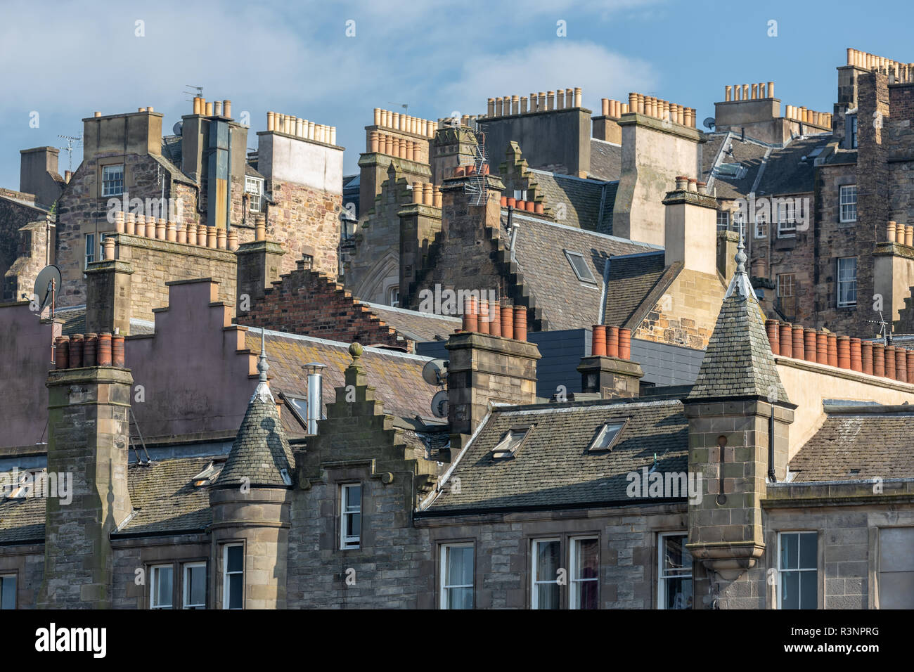 Scottish medieval architecture hi-res stock photography and images - Alamy