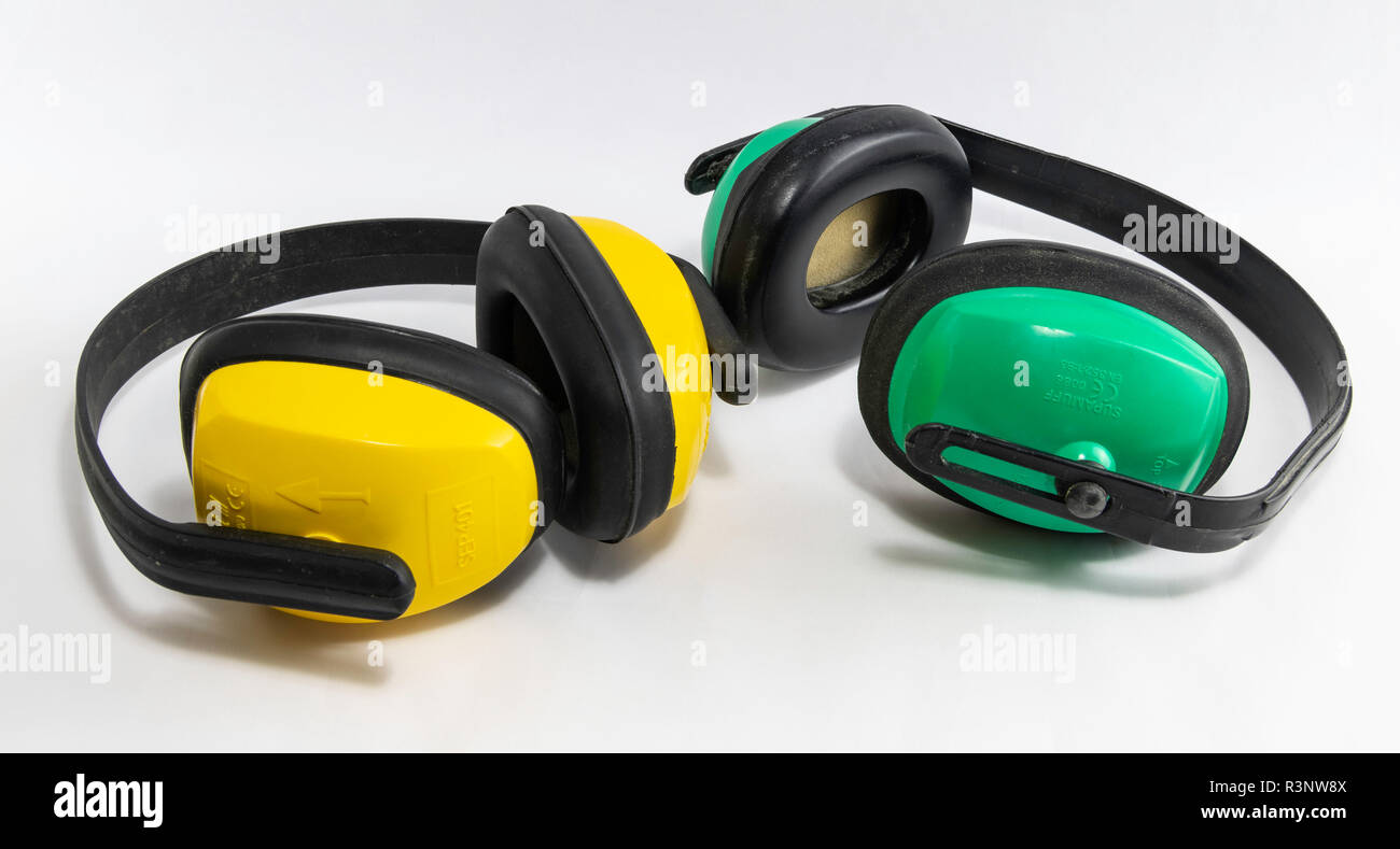 Ear defenders hi-res stock photography and images - Alamy