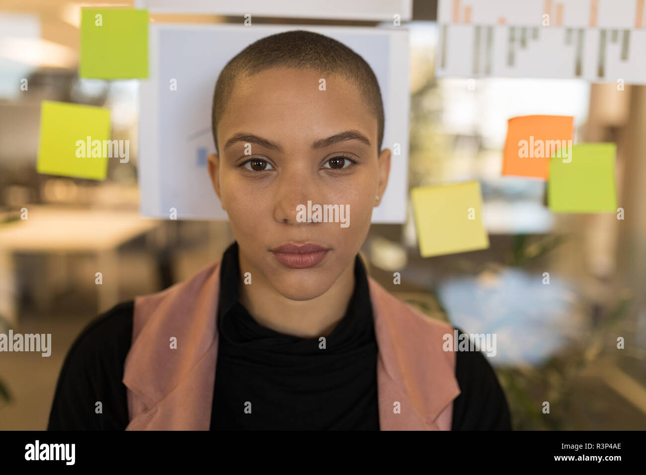 Office meeting looking camera hi-res stock photography and images - Alamy