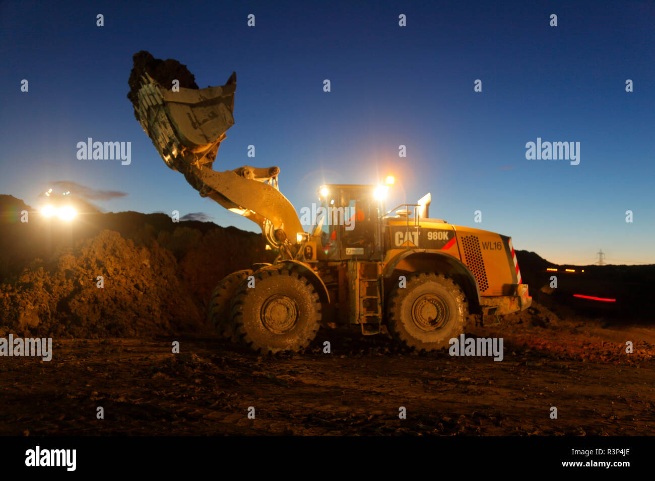 Wheeled loading shovel hi-res stock photography and images - Alamy