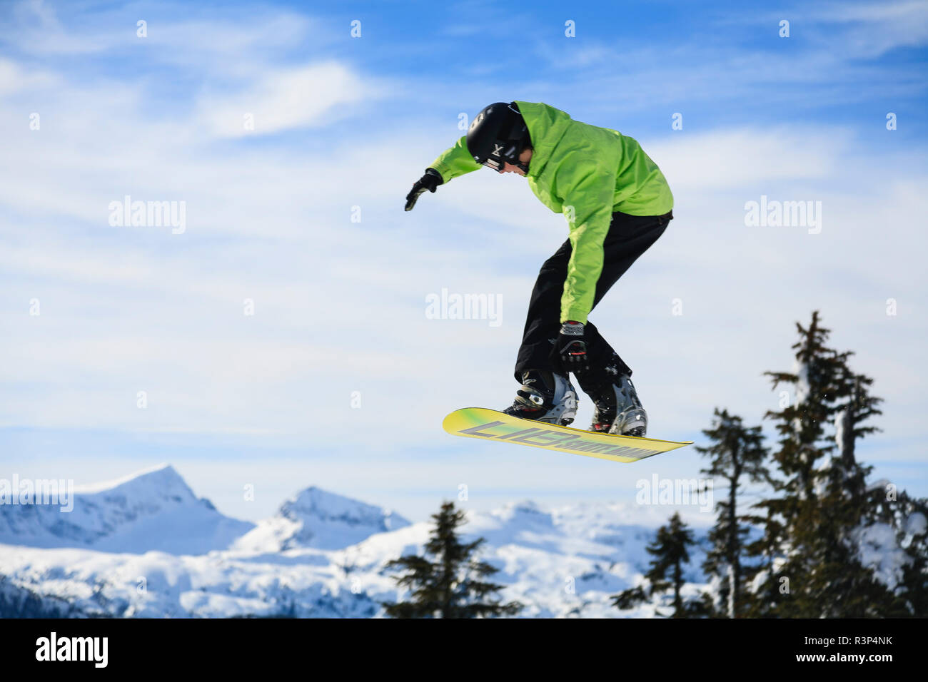 Mt. Washington Ski Resort bordering Strathcona Provincial Park (BC's ...