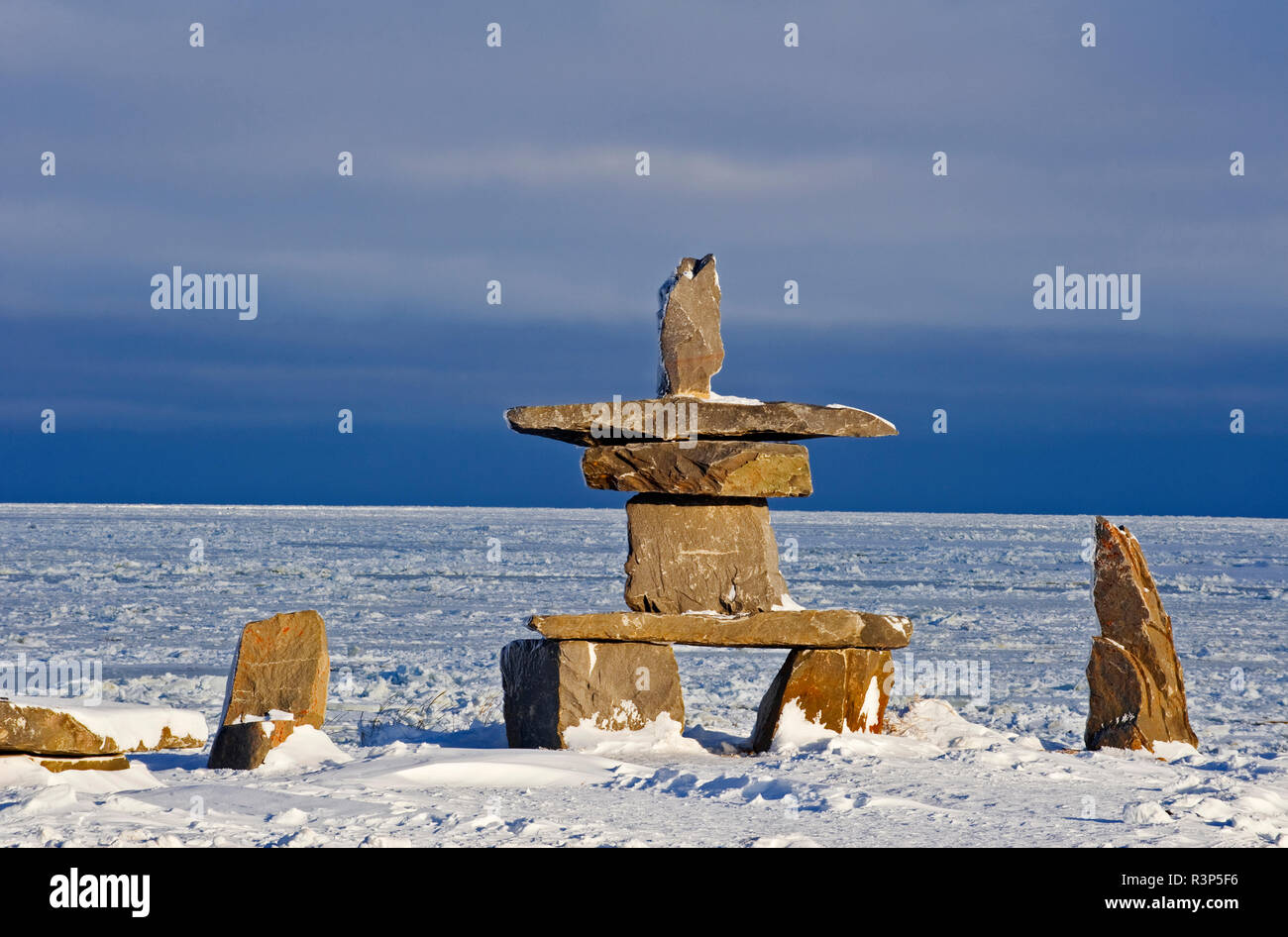 Inuvik canada hi-res stock photography and images - Alamy