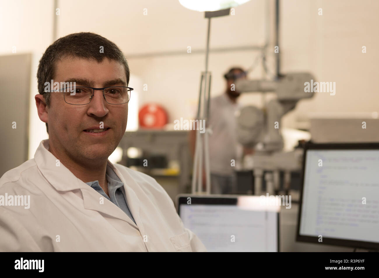 Engineer man looking camera hi-res stock photography and images - Alamy