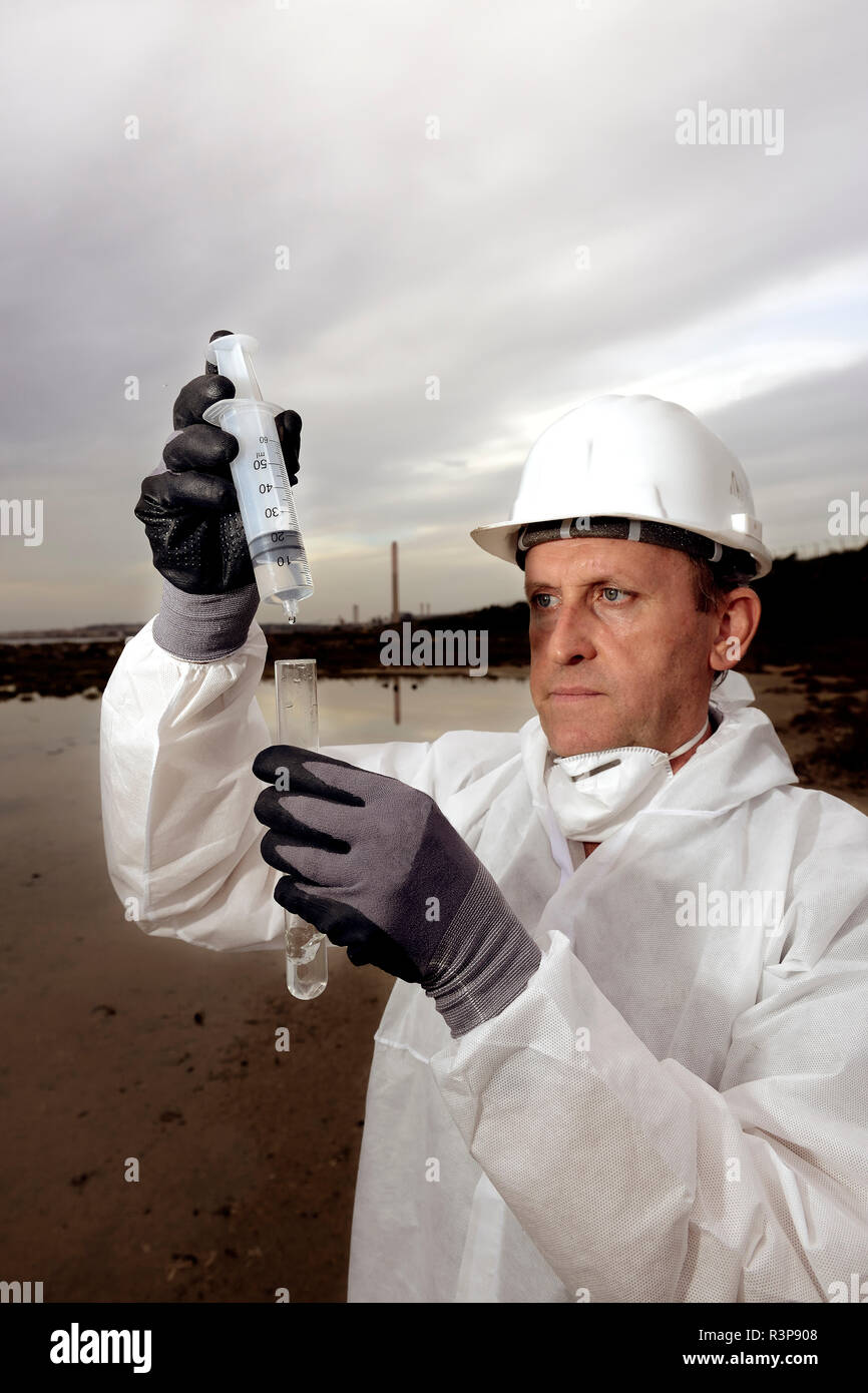 Soil contamination testing hi-res stock photography and images - Alamy