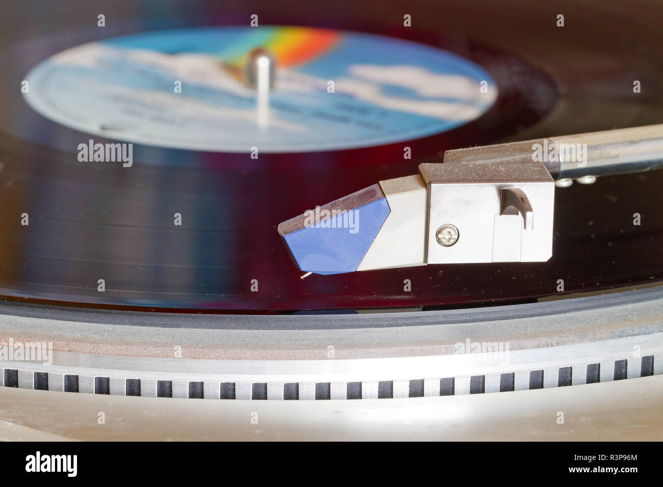 Record player retro hi-res stock photography and images - Alamy