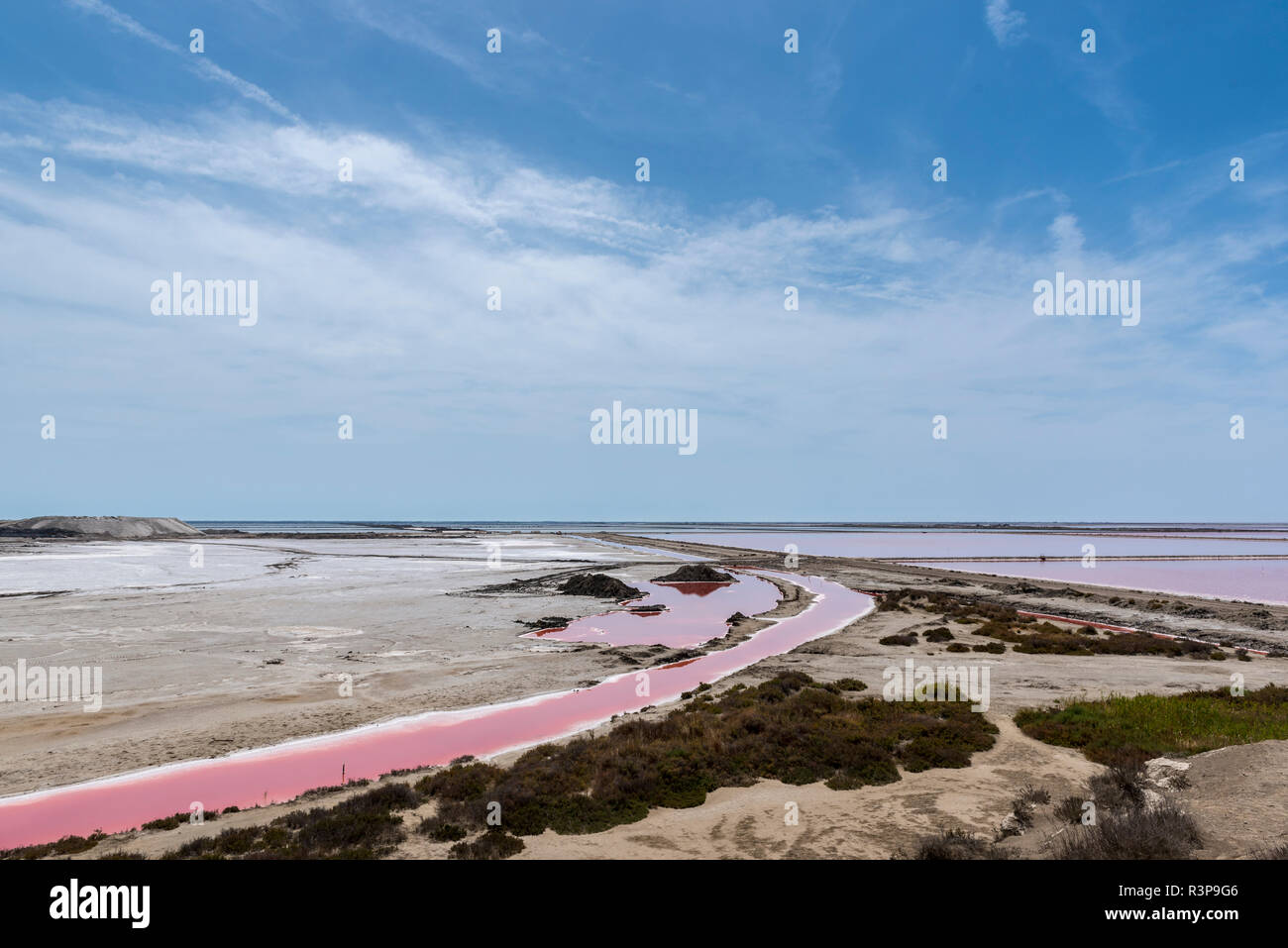Red salt marshes at Salins-de-Giraud, Camargue, France Stock Photo - Alamy