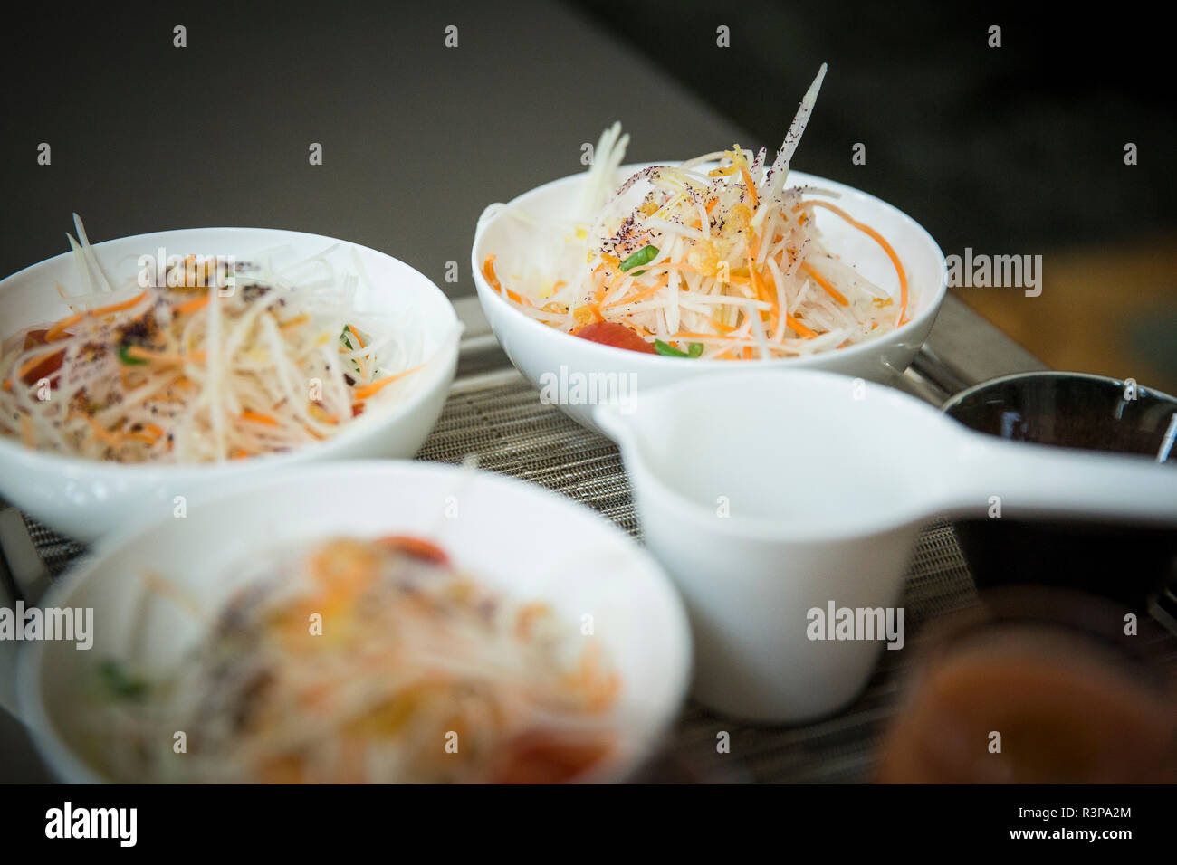 catering fingerfood flying buffet salad Stock Photo - Alamy
