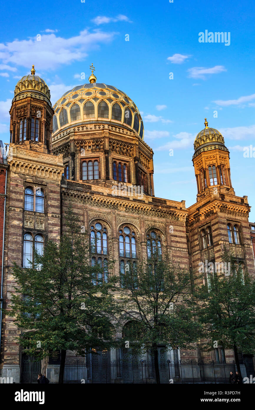 Berlin, Germany. New Jewish Synagogue Stock Photo - Alamy