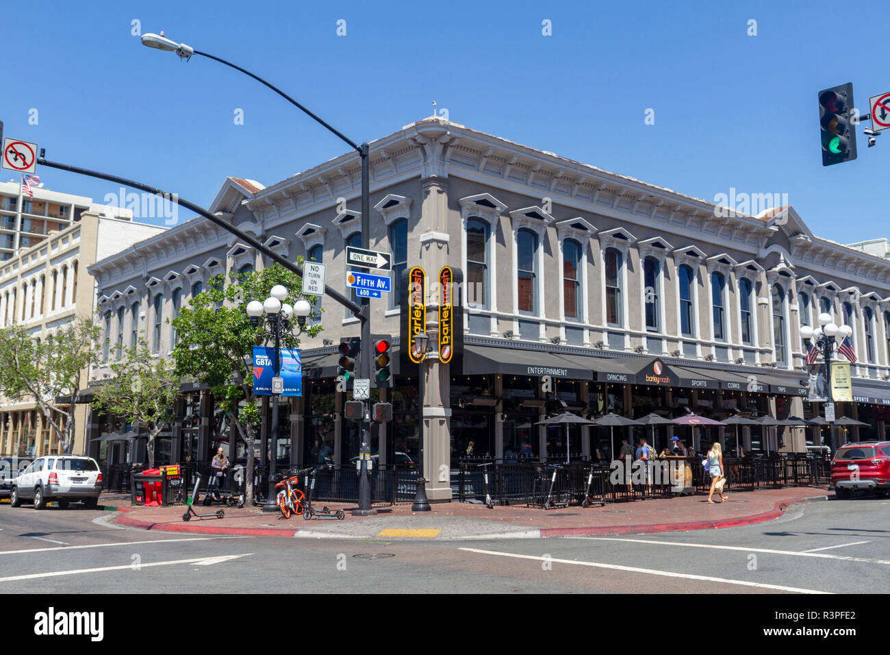 The BarleyMash bar & restaurant, Fifth Ave, Gaslamp Quarter, San Diego ...