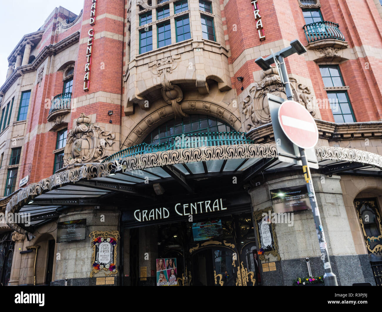 Grand central hall liverpool hi-res stock photography and images - Alamy