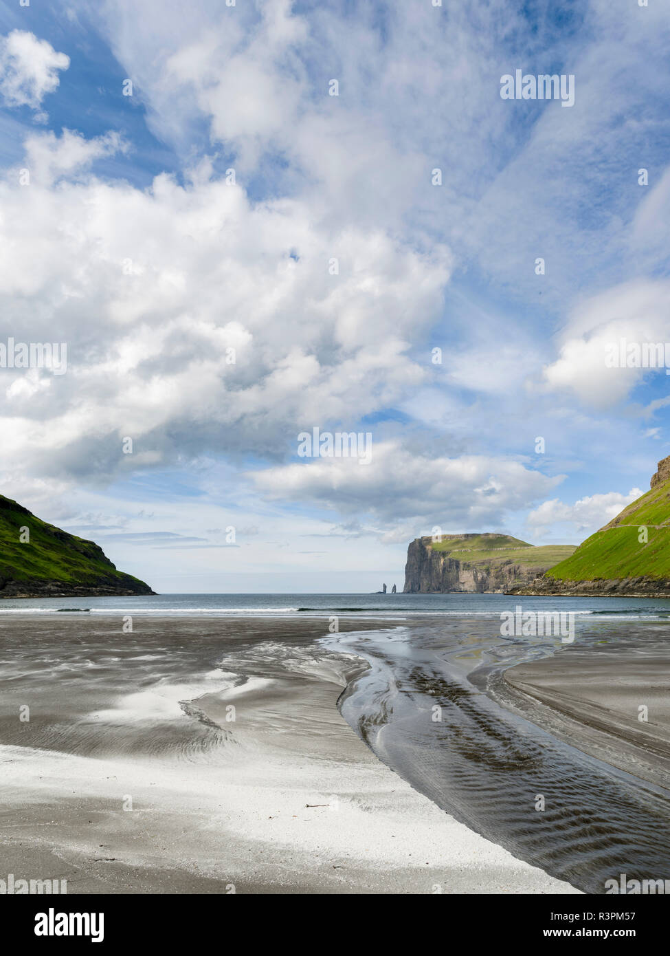 Beach at Tjornuvik. In the background the island Eysturoy with the ...