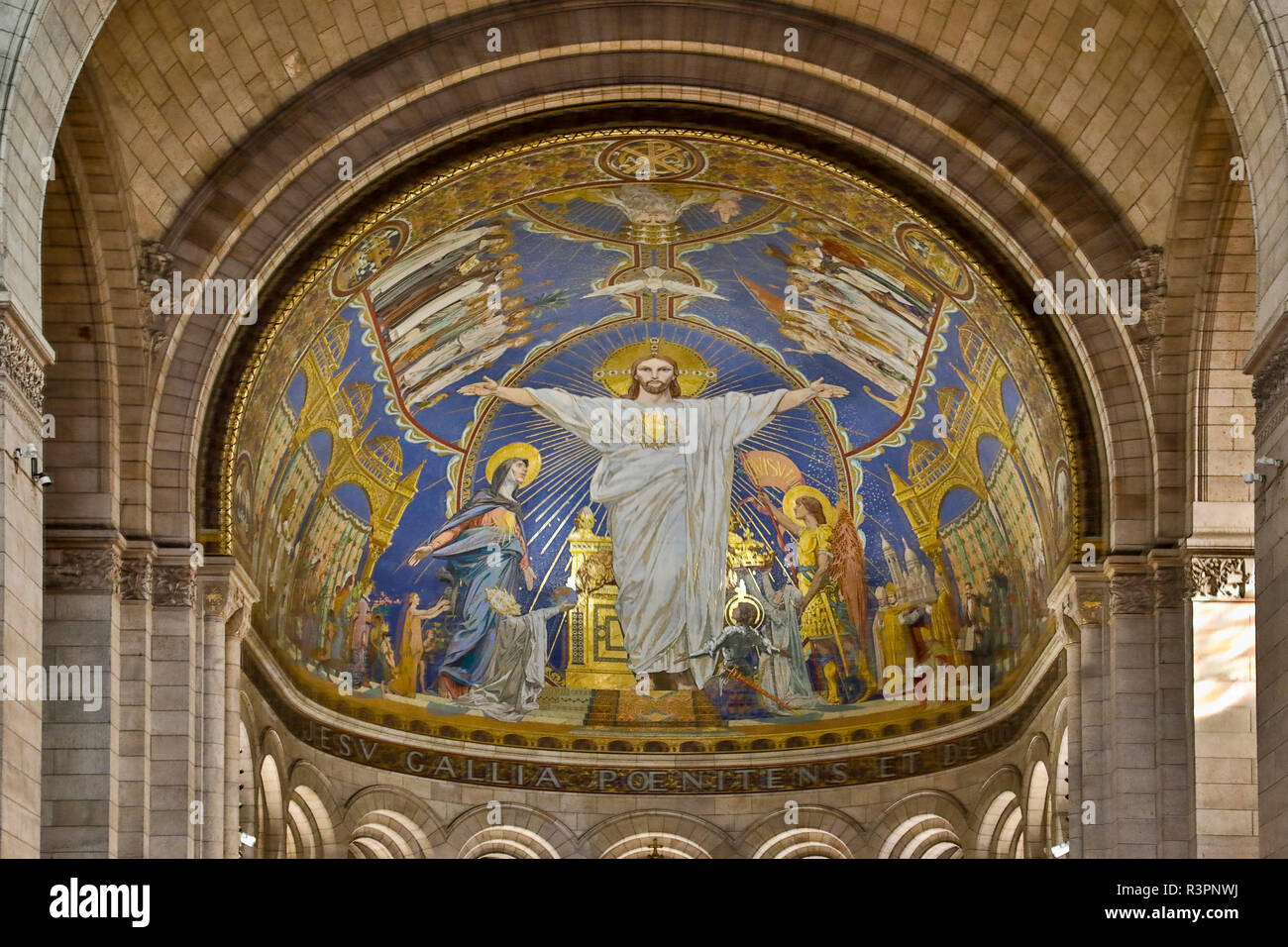 Sacre Coeur Paris Interior Stock Photos & Sacre Coeur Paris Interior ...