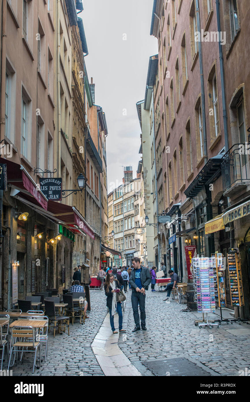 Old town lyon hi-res stock photography and images - Alamy