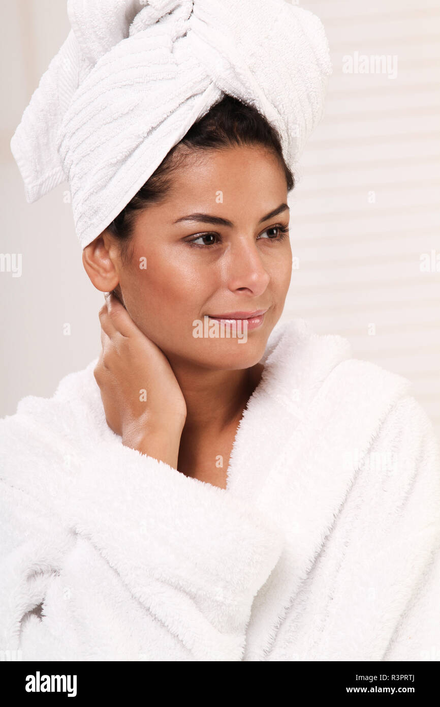 woman feels in her own skin Stock Photo - Alamy