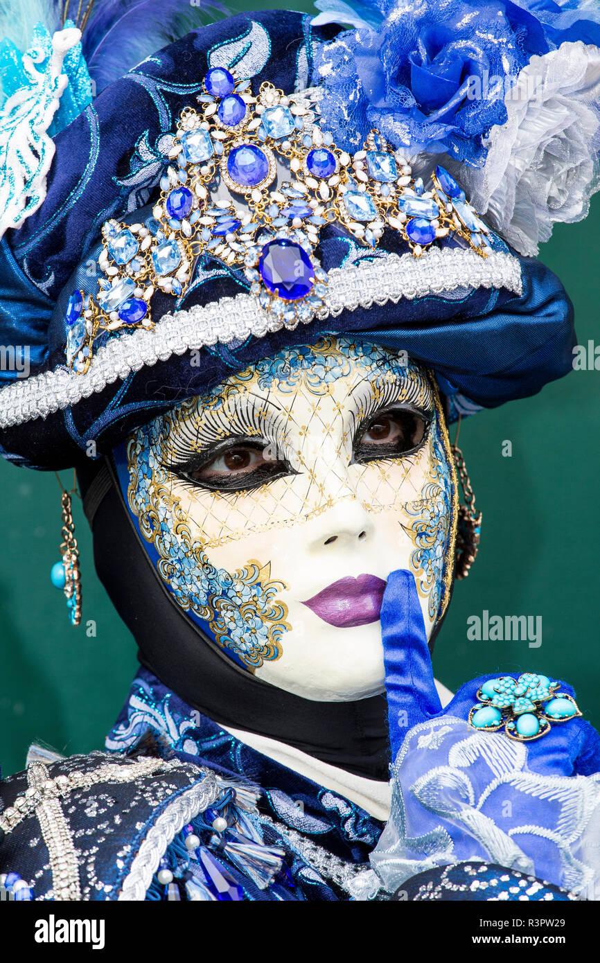 Venice, Italy. Carnival with models dressed in costumes and masks Stock ...