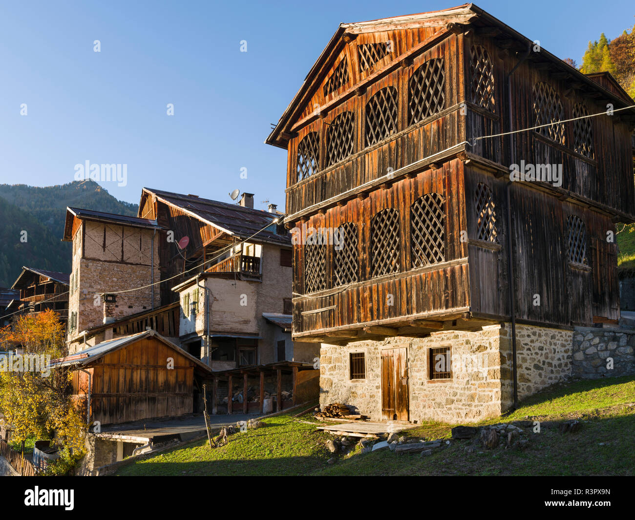 Village Fornsesighe, an example of the local and original alpine ...