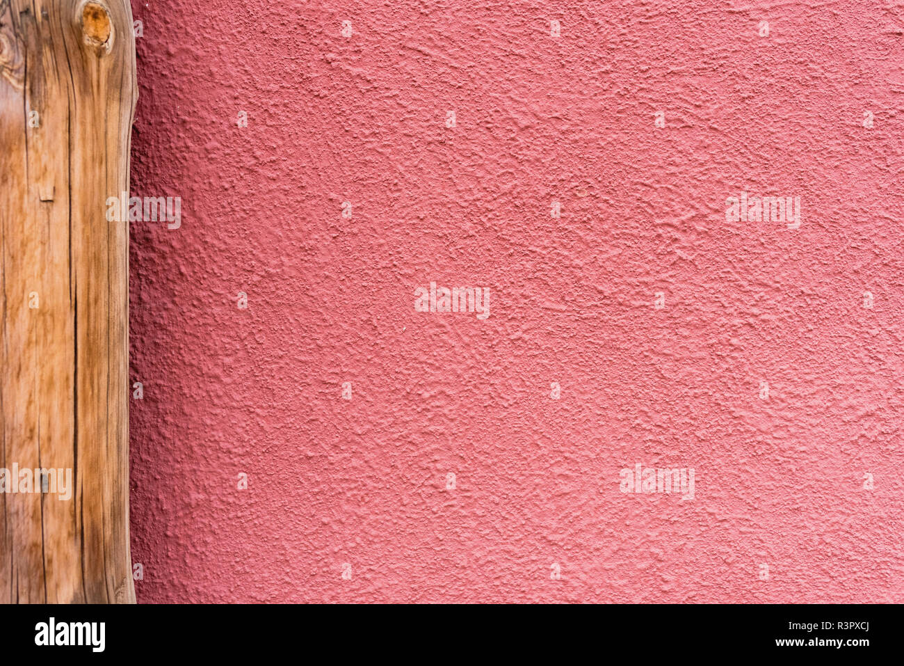 Rugged wall background with lines Stock Photo - Alamy