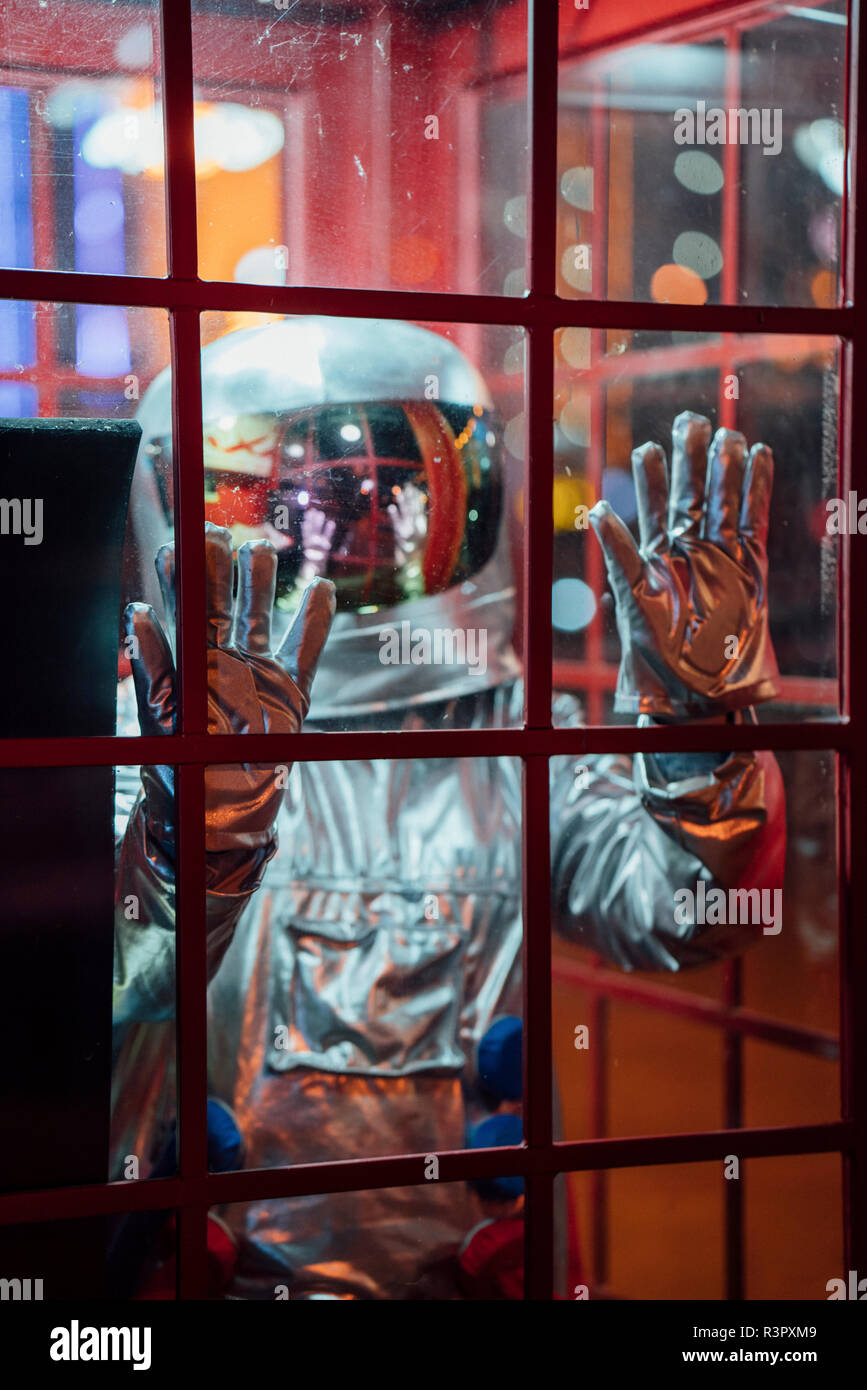 Trapped in box hi-res stock photography and images - Alamy