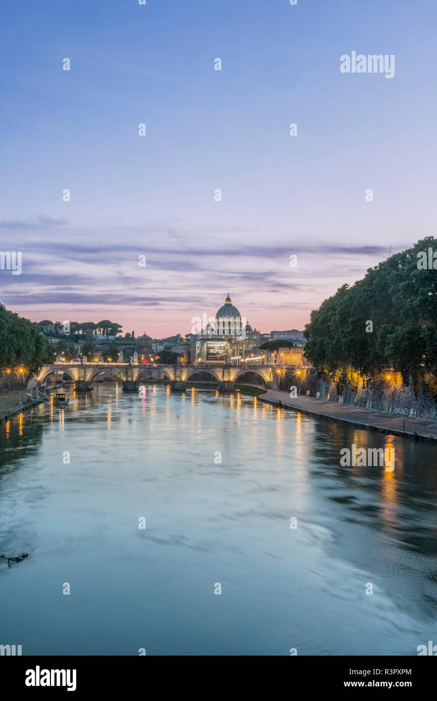 Italy, Rome, Tiber River Sunset Stock Photo - Alamy