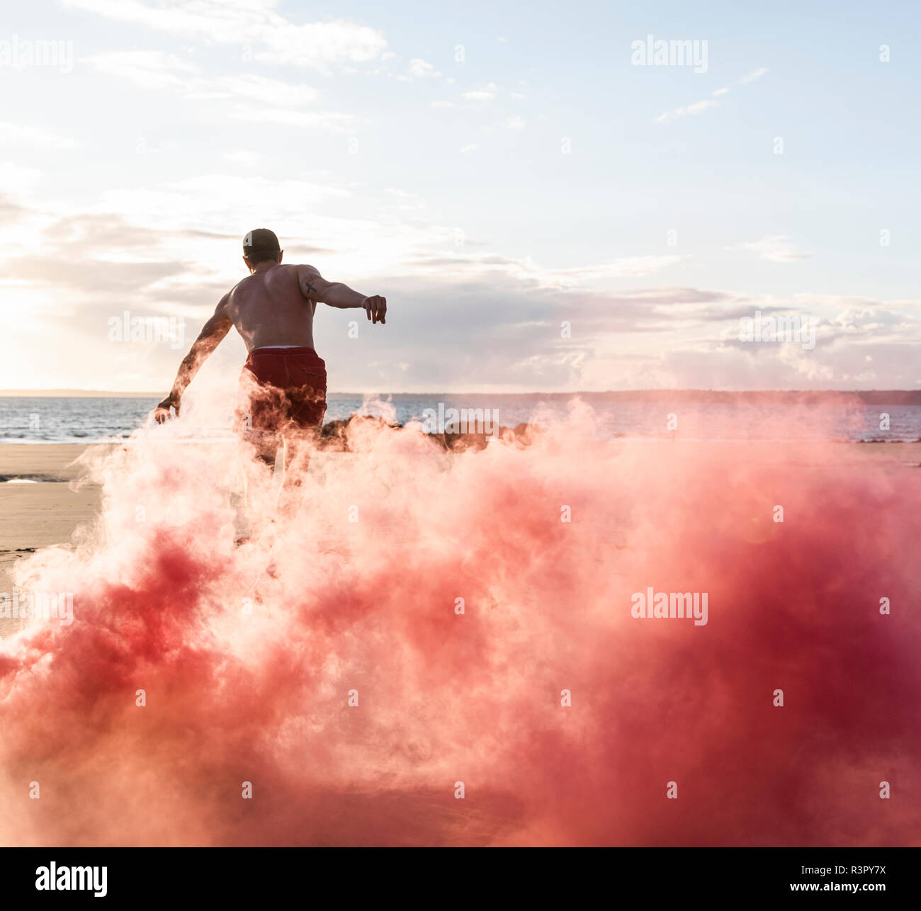 Red man training hi-res stock photography and images - Alamy