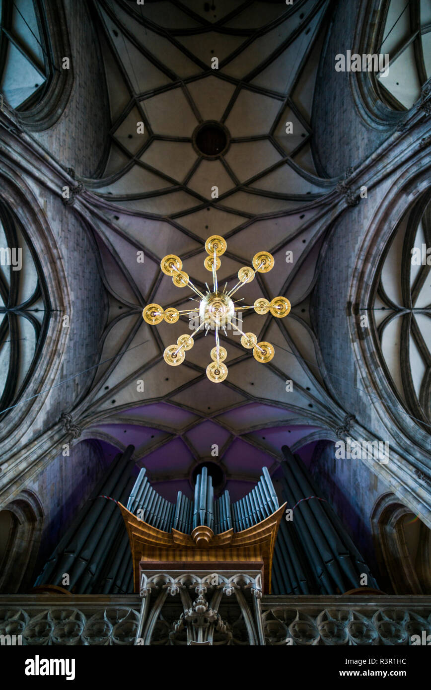 Austria, Vienna, Stephansdom cathedral interior Stock Photo - Alamy