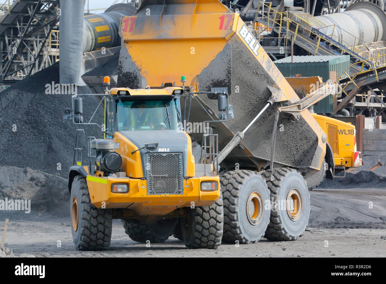 A Bell 40D articulated dump truck at work on Recycoal Coal Recycling ...