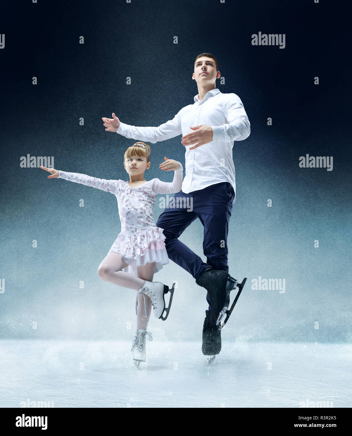 Figure skater and trainer hi-res stock photography and images - Alamy