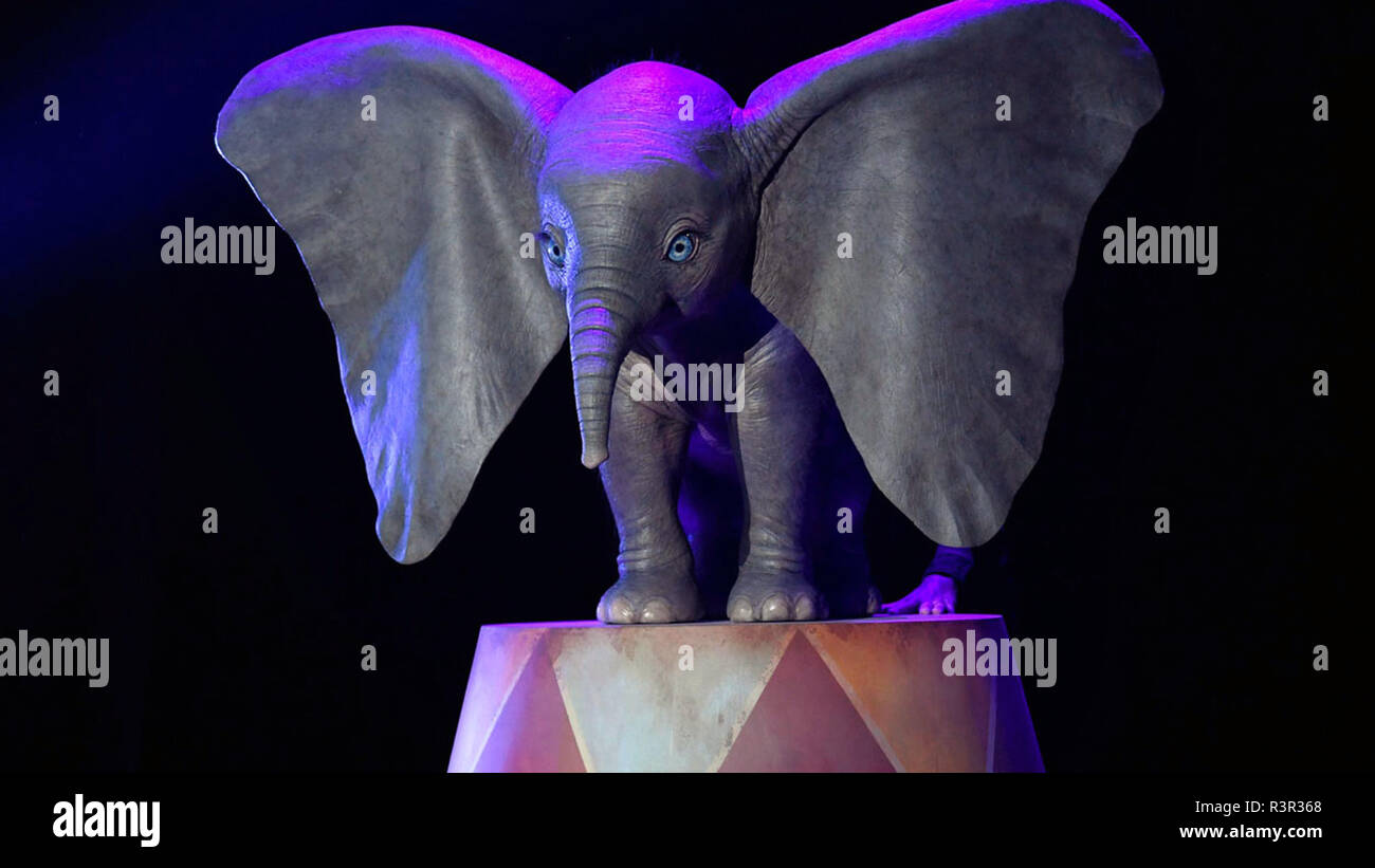 Circus Elephant Dumbo 1941 Stock Photos & Circus Elephant Dumbo 1941 ...