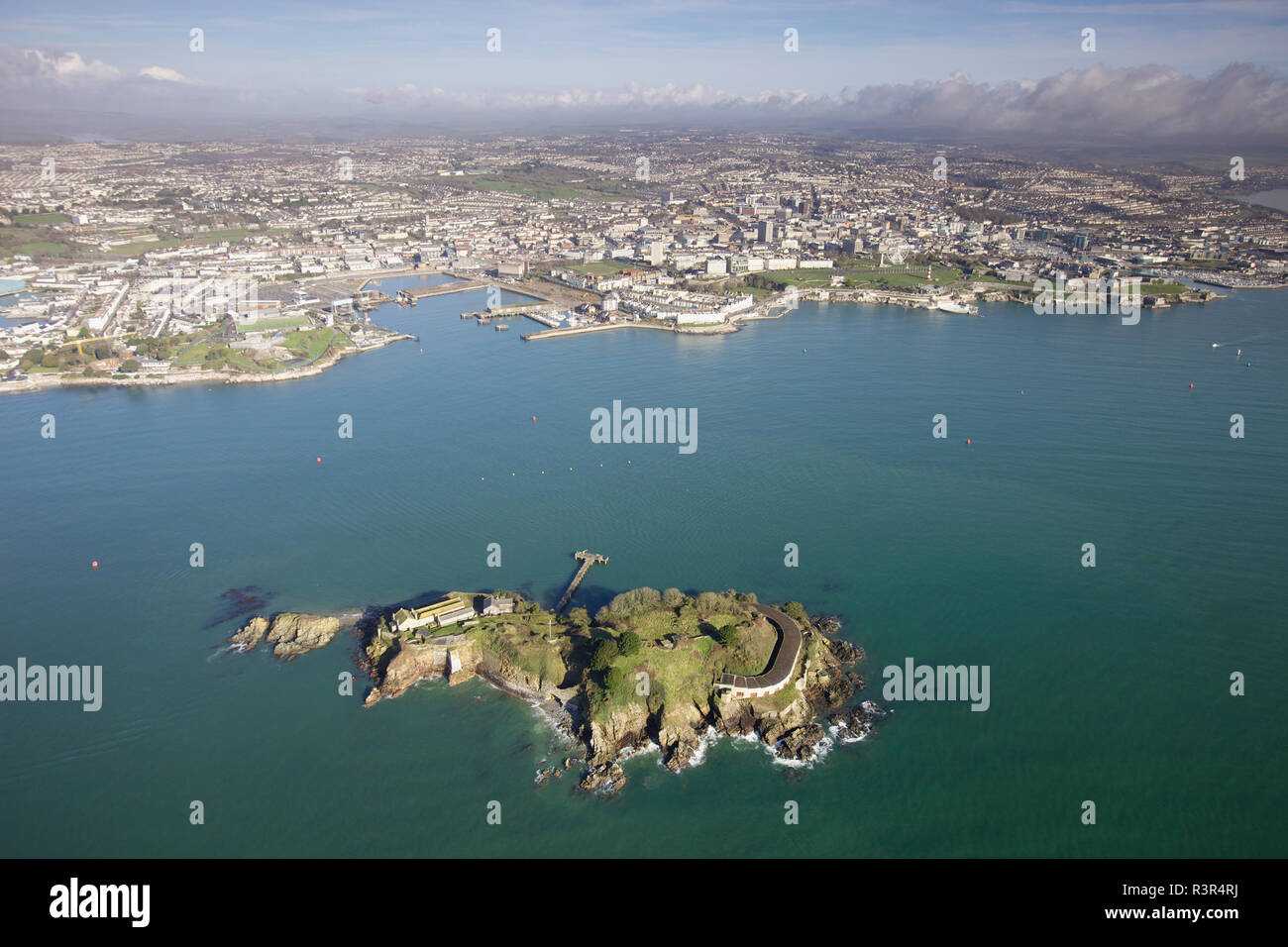 Aerial view of Drake's Island and Plymouth Stock Photo - Alamy