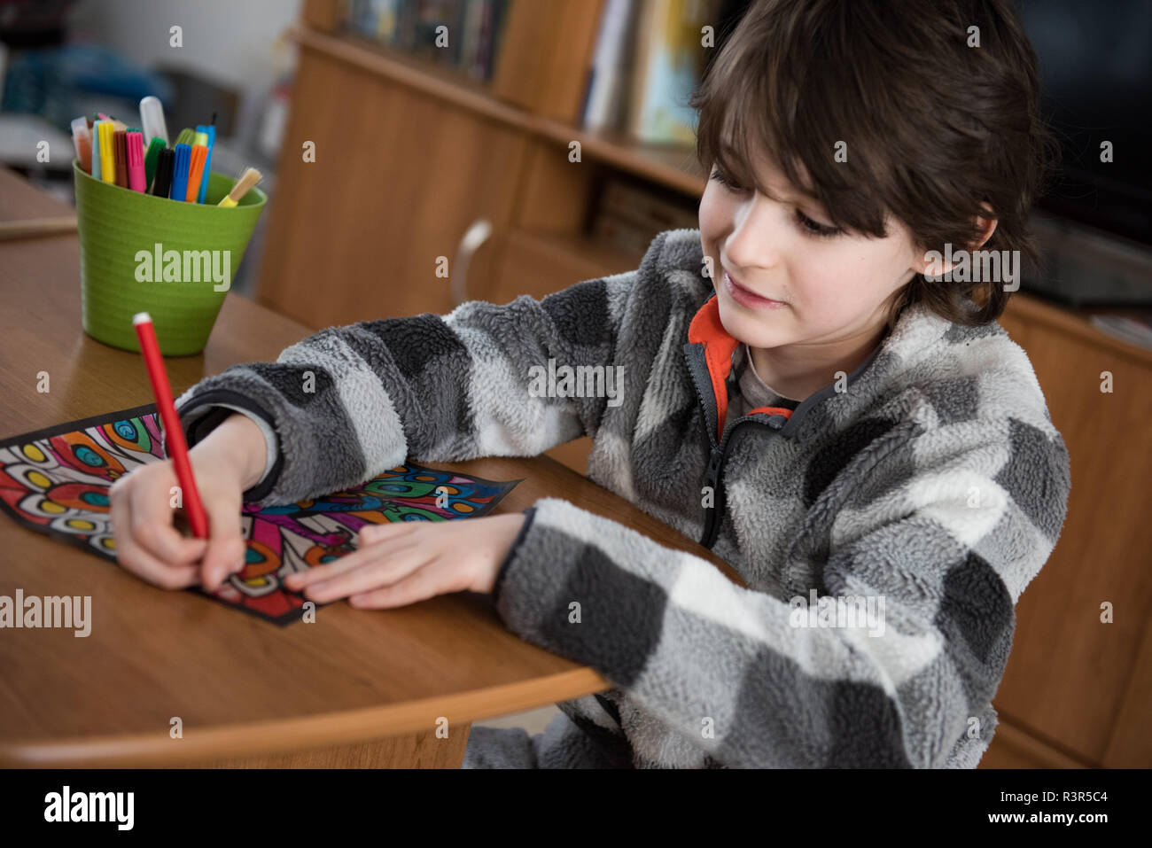 Colouring drawings hi-res stock photography and images - Alamy