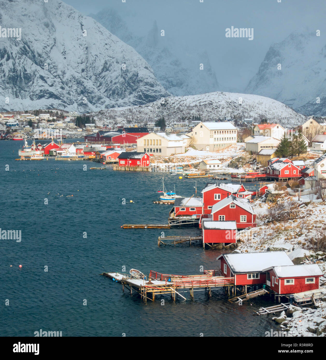 Lofoten island village hi-res stock photography and images - Alamy
