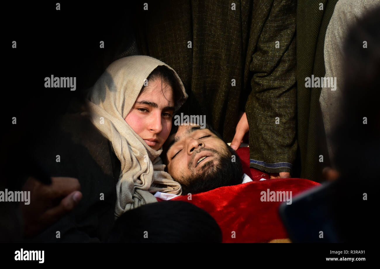 (EDITORS NOTE: Image depicts death.) Azad Ahmad Malik alias Dada wail ...