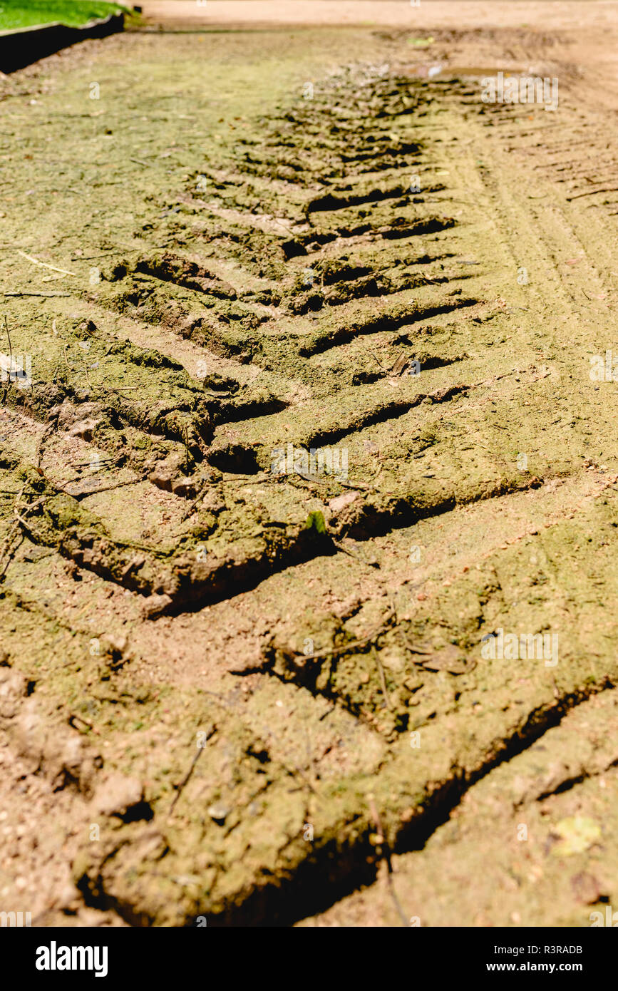 Muddy tracks trail bike hi-res stock photography and images - Alamy