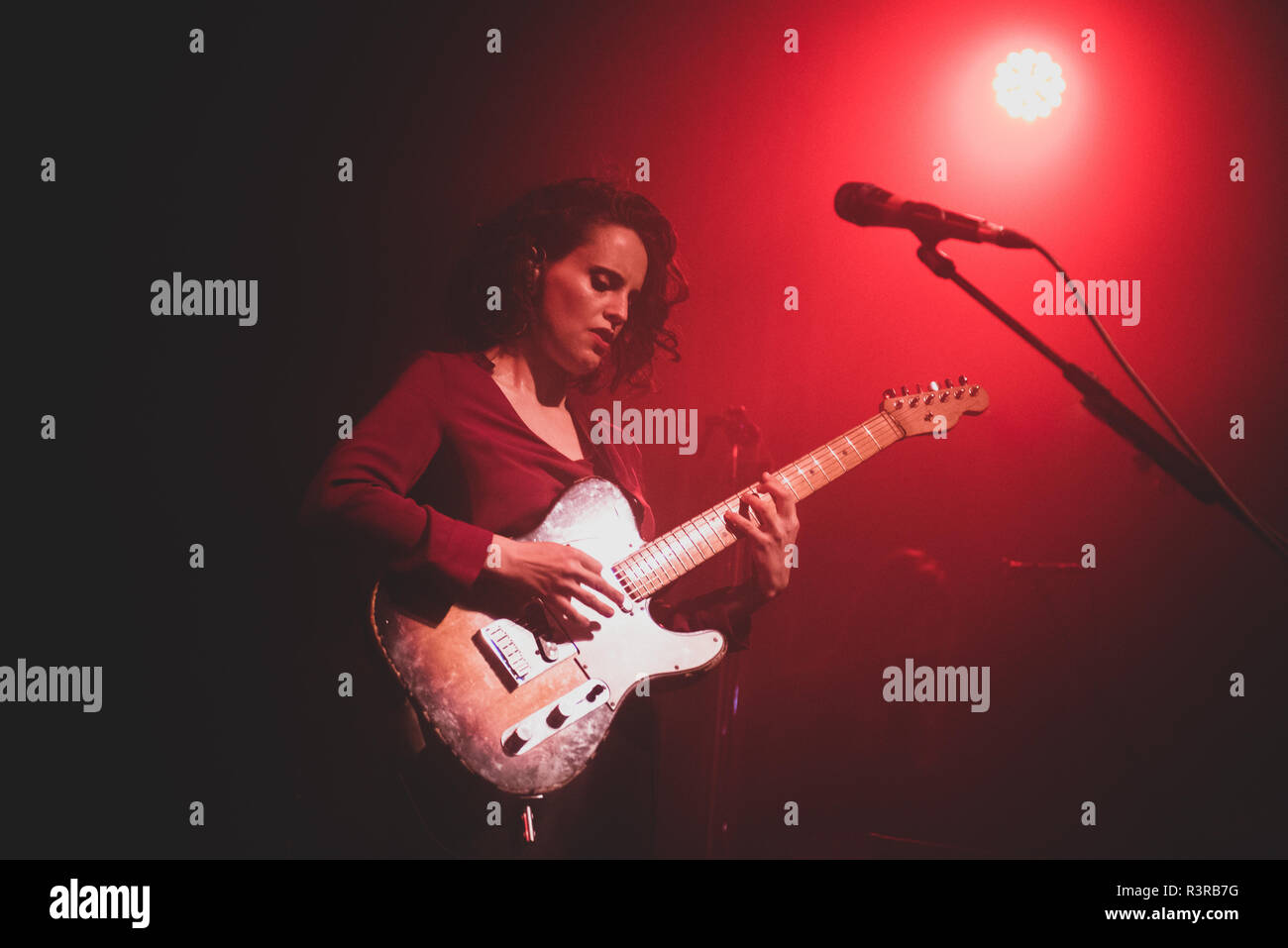 Anna calvi tour hi-res stock photography and images - Alamy