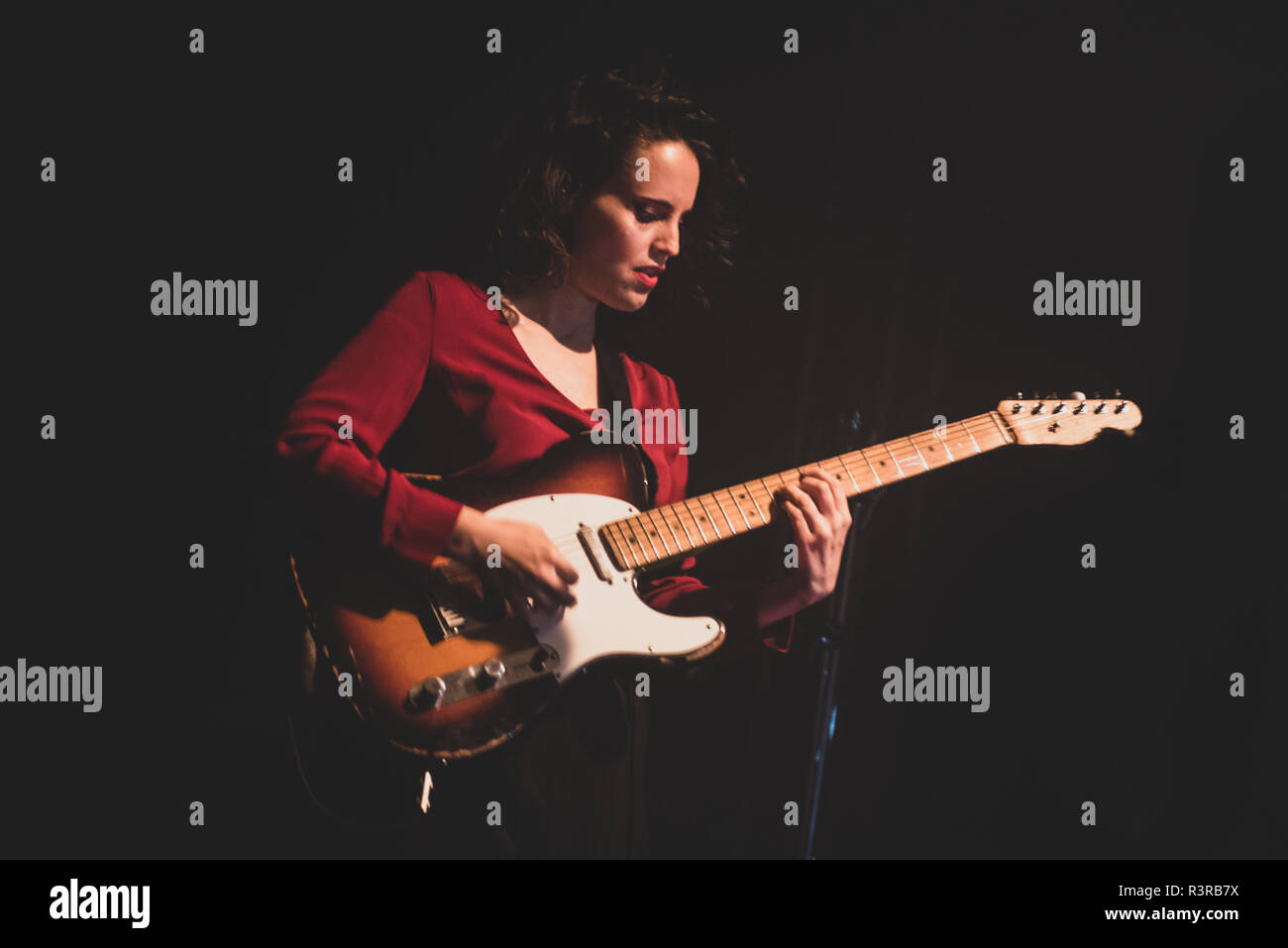 Anna calvi tour hi-res stock photography and images - Alamy