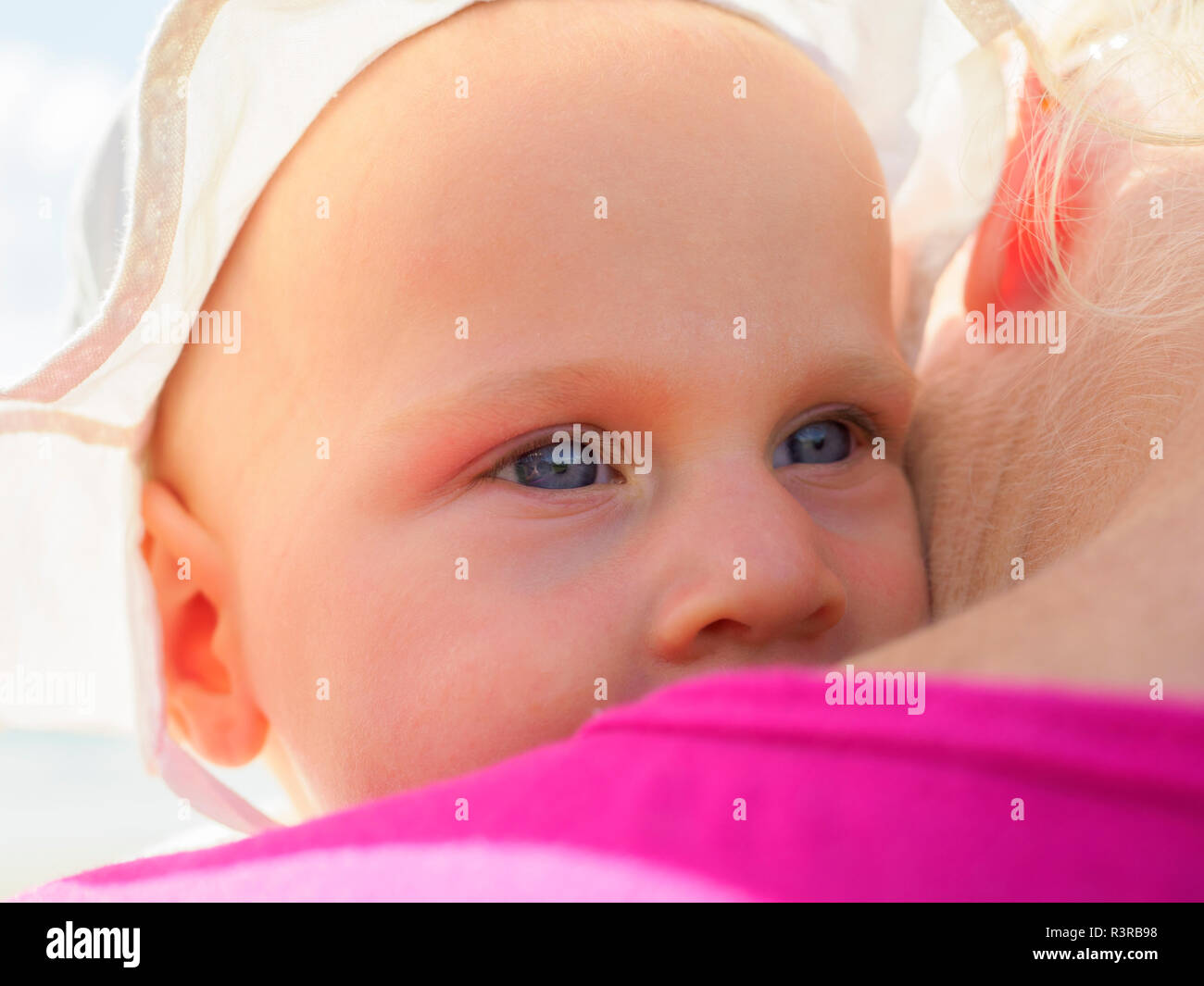 Baby shoulder hi-res stock photography and images - Alamy