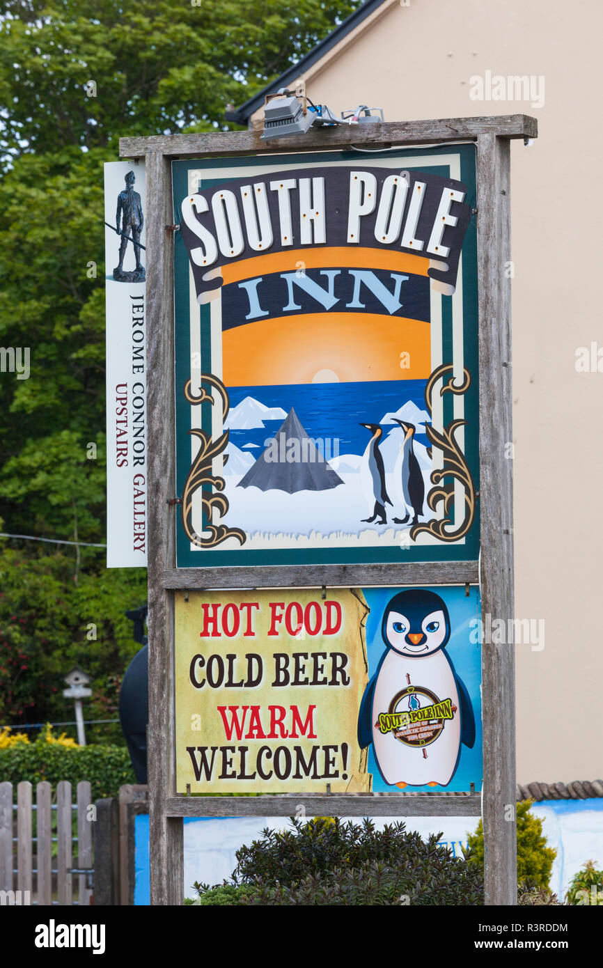 The South Pole Inn, pub owned by polar explorer Tom Crean, Annascaul ...