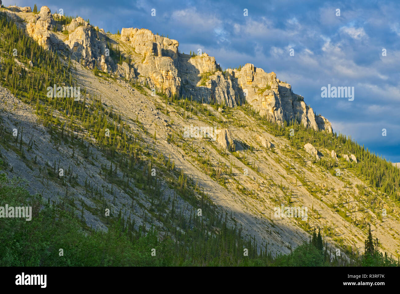 Mountains slope hi-res stock photography and images - Alamy