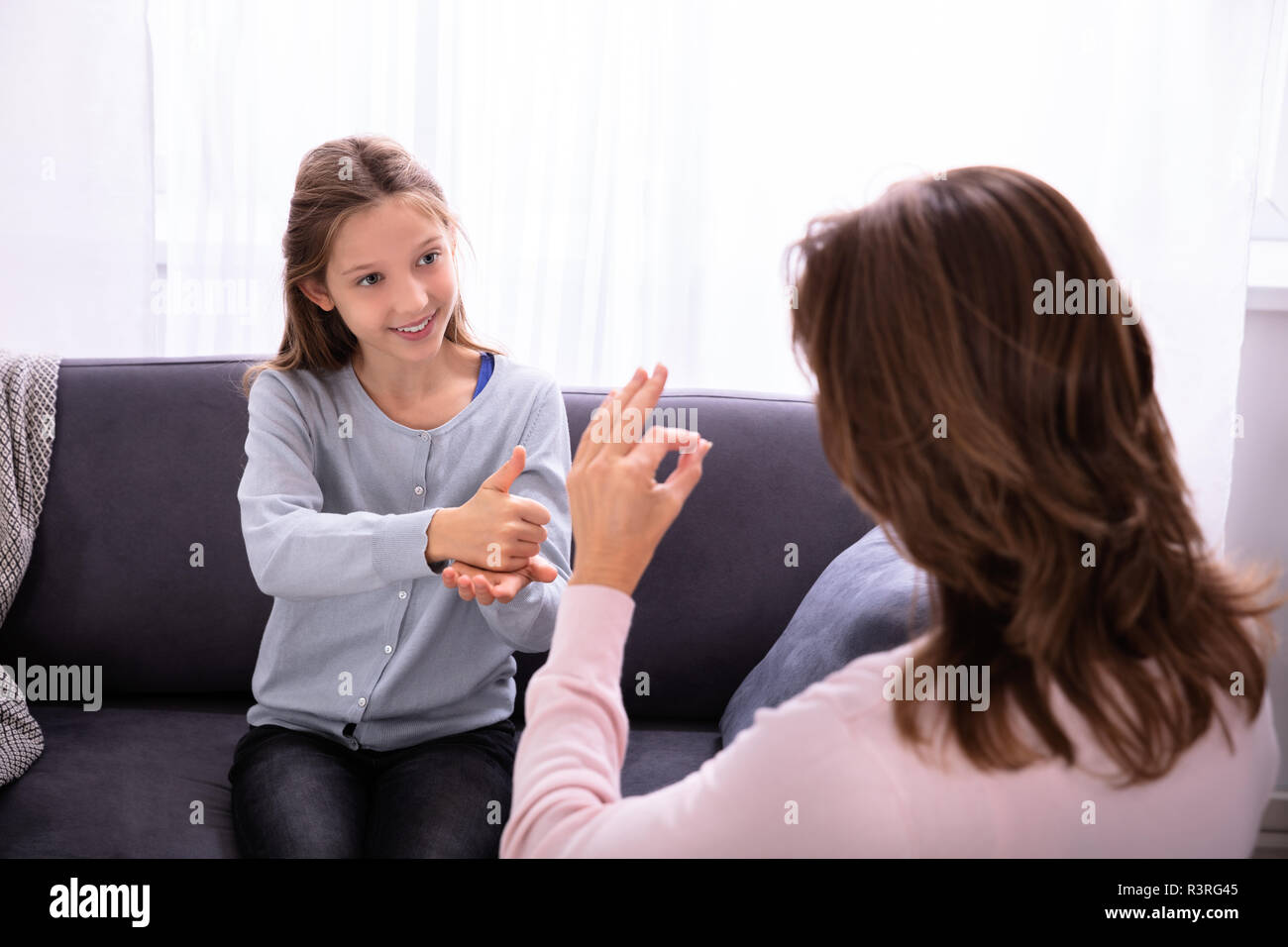 Children learning language hi-res stock photography and images - Alamy