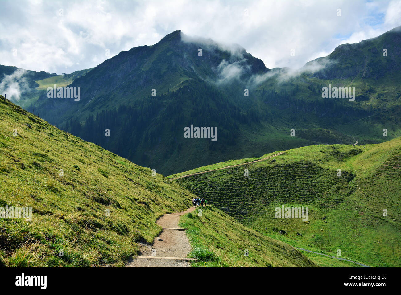 Loder trail hi-res stock photography and images - Alamy